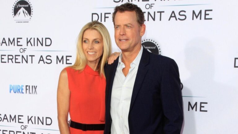 Meet Greg Kinnear's Wife Helen Labdon - The Little Facts