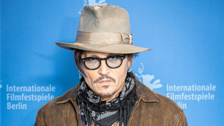 Why Does Johnny Depp Have an Accent? British English Accent Explained ... Why Does Johnny Depp Have an Accent? British English Accent Explained ...