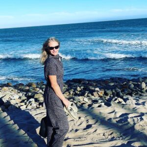 Who is Denis Leary’s Wife, Ann Leary? - The Little Facts