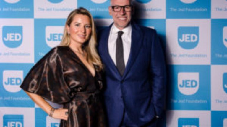 Who is Scott Galloway's Wife? Is He Married? - The Little Facts